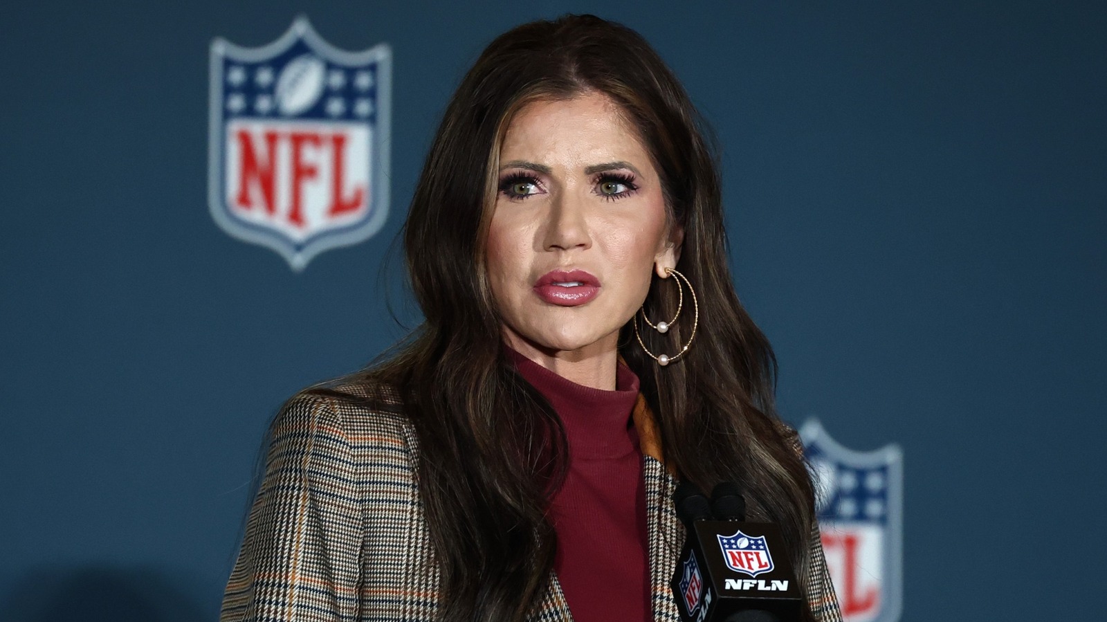 Kristi Noem Shows a New Look Without Hair Extensions